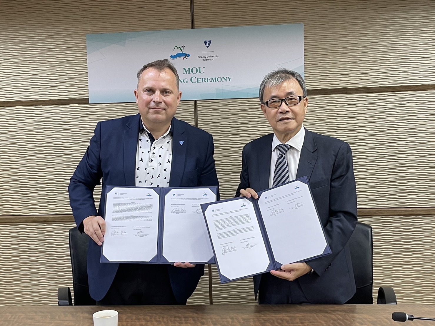 2023-04-06 捷克帕拉茨基大學Palacký University Olomouc - 國立中山大學國際事務處, 國立中山大學 僑生